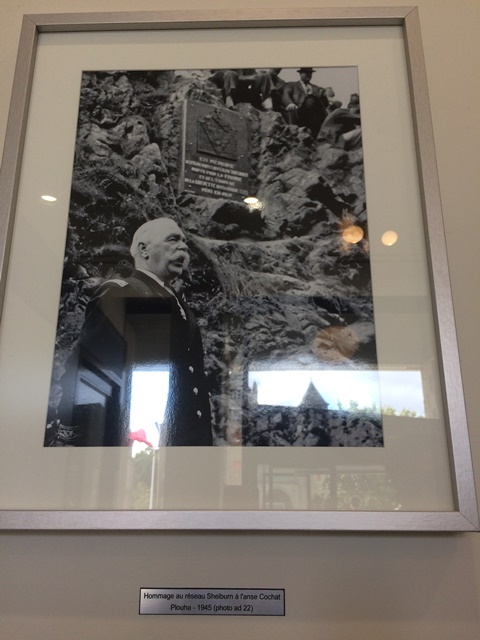 Une plaque au nom d'Henri Avril